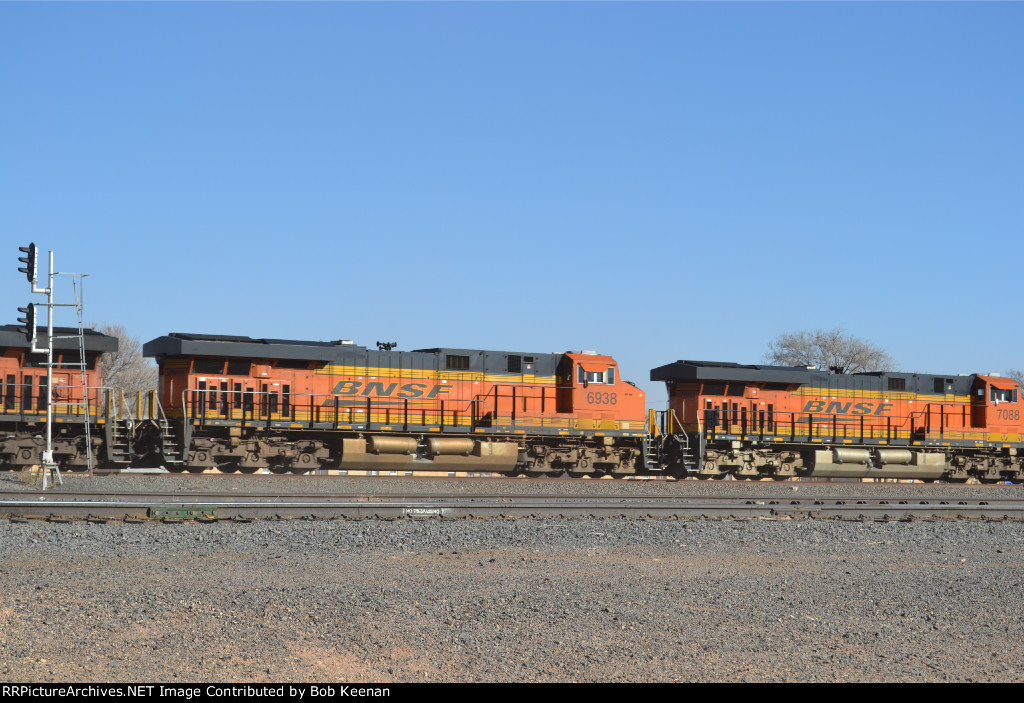 BNSF 6938